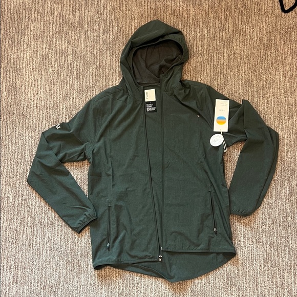 Vuori | Jackets & Coats | Vuori Mens Lightweight Hooded Jacket Dark ...